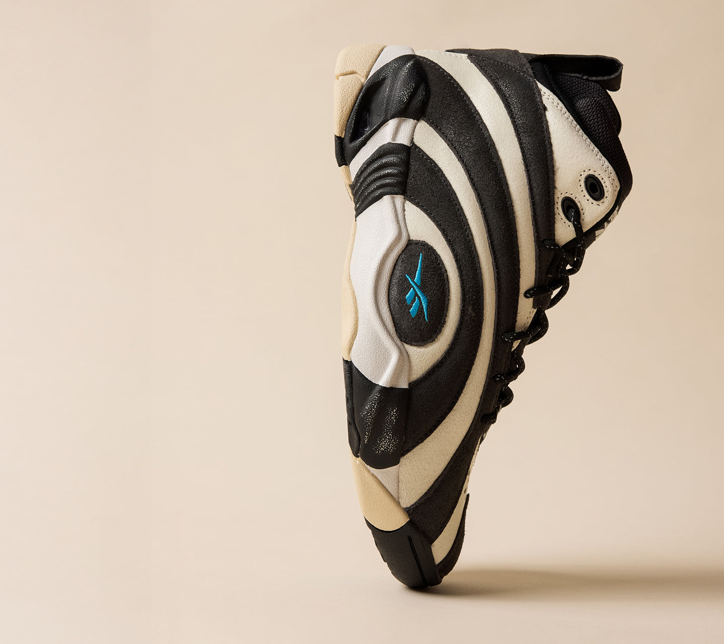 Reebok Australia - Iconic Sneakers & Sportwear